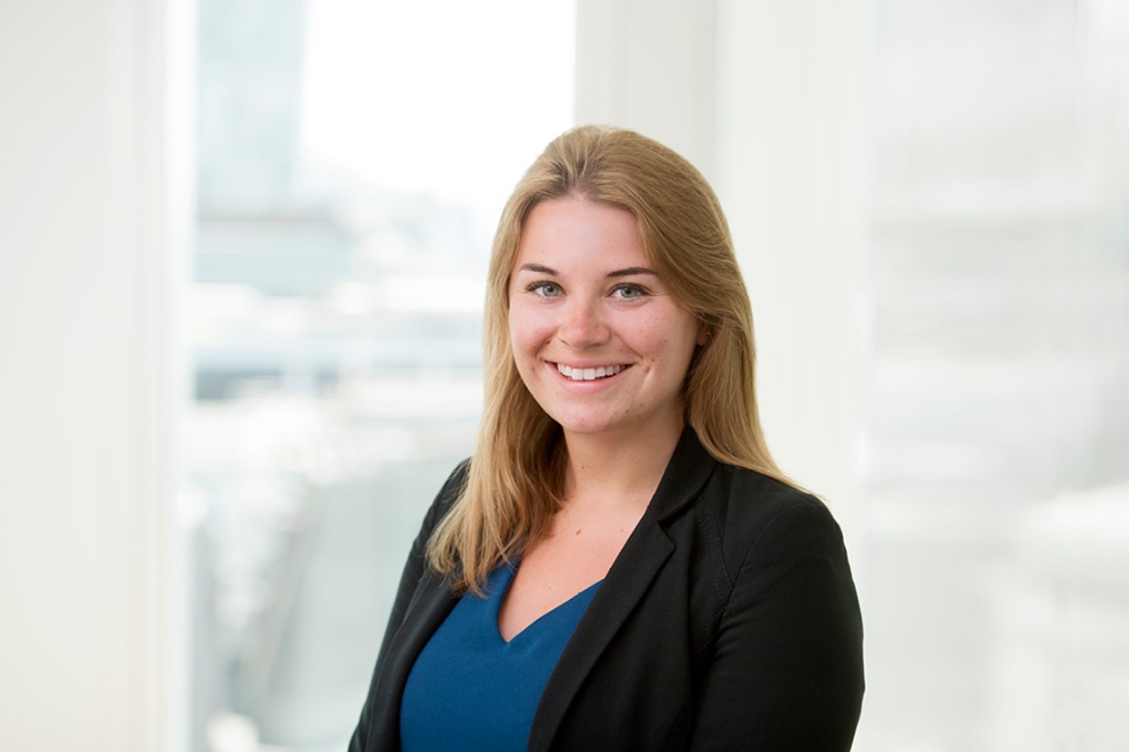 Laura Negus | Investment Office Associate | Rothschild & Co
